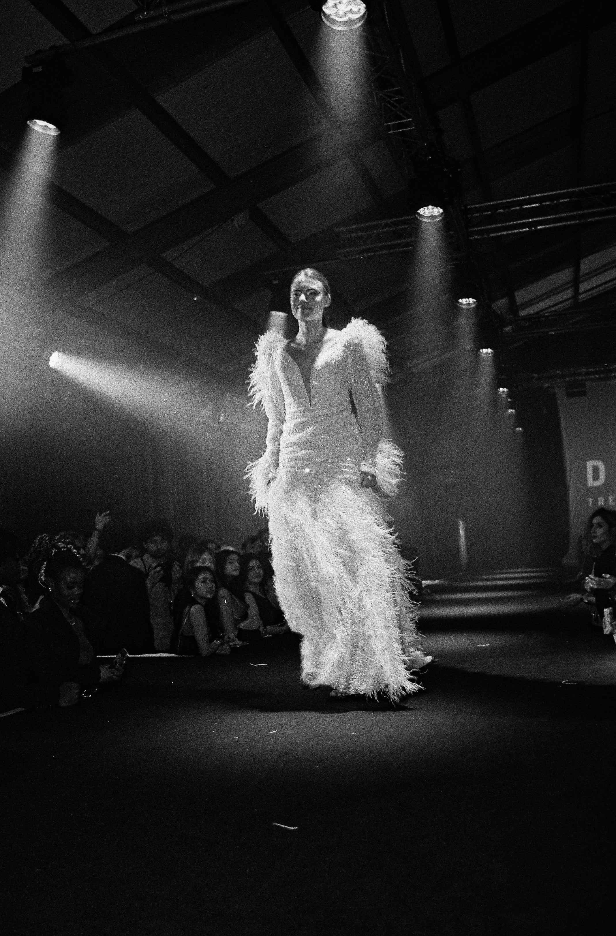 Wedding I Bridal Lingerie I Robes I Très Sûr – Très Sûr